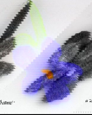 Brosa impaslita Floare de colt | Breslo