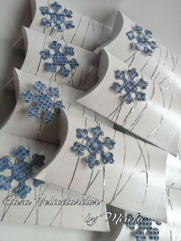 Cutii craft cu Floarea Craciunului | Breslo