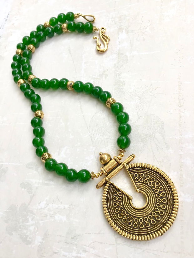 Colier Jad verde & pandantiv Boho auriu | Breslo