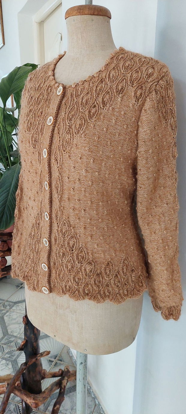 Jacheta tricotata manual Josefa gold | Breslo