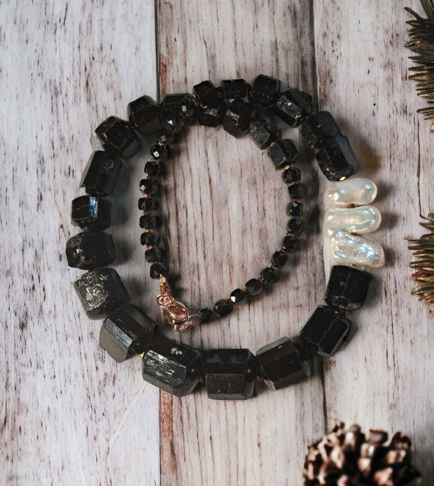 Colier turmalina neagra, perle de cultura si accesorii inox | Breslo