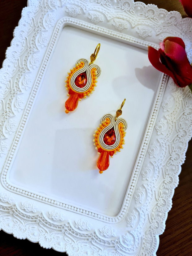 Cercei soutache portocalii cu cristale | Breslo