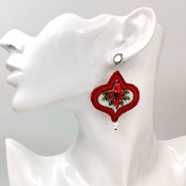 Cercei tradițional - Cerceii Lăcrămioarei | Breslo