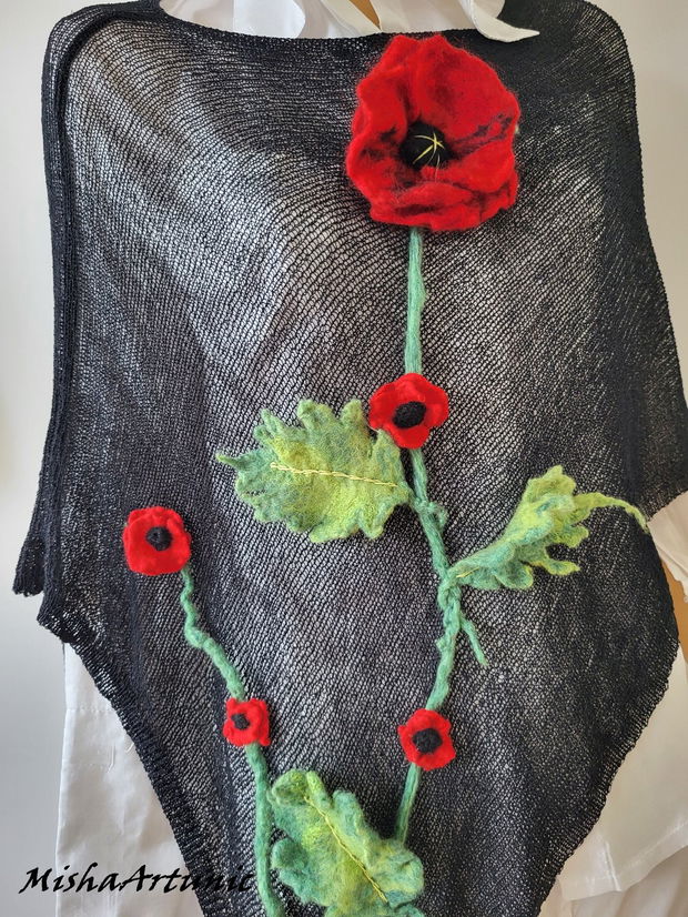 Poncho cu maci rosii impasliti | Breslo