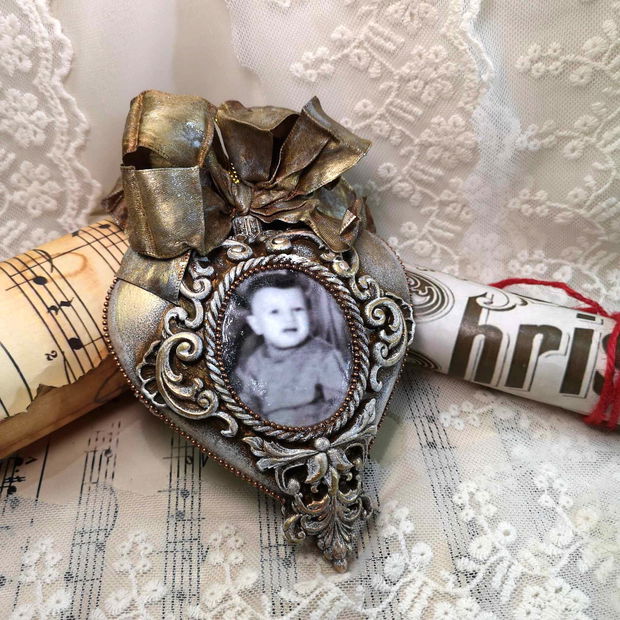 Inima in dar - glob personalizat cu poza, decorat manual | Breslo