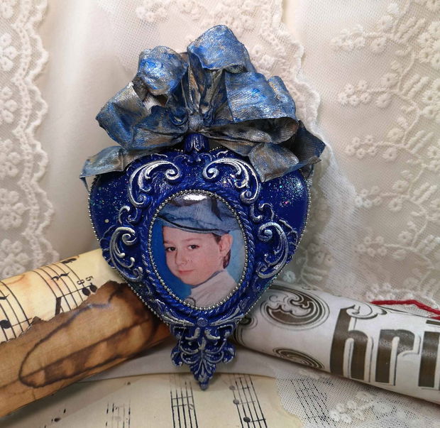 Inima in dar - glob personalizat cu poza, decorat manual | Breslo