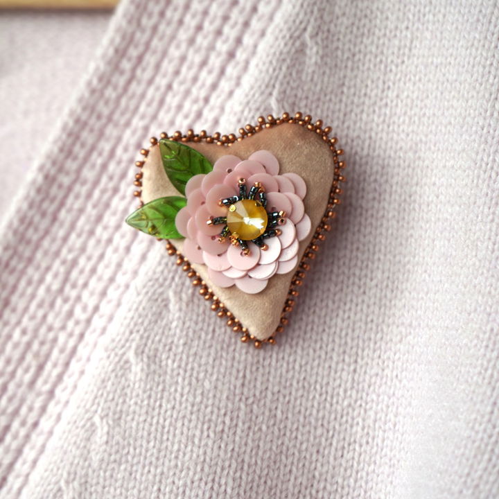 Brosa Inima Brodata | Dichisar